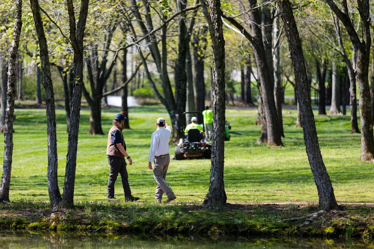 Commercial Landscape Maintenance in Nashville | Color Burst Landscapes